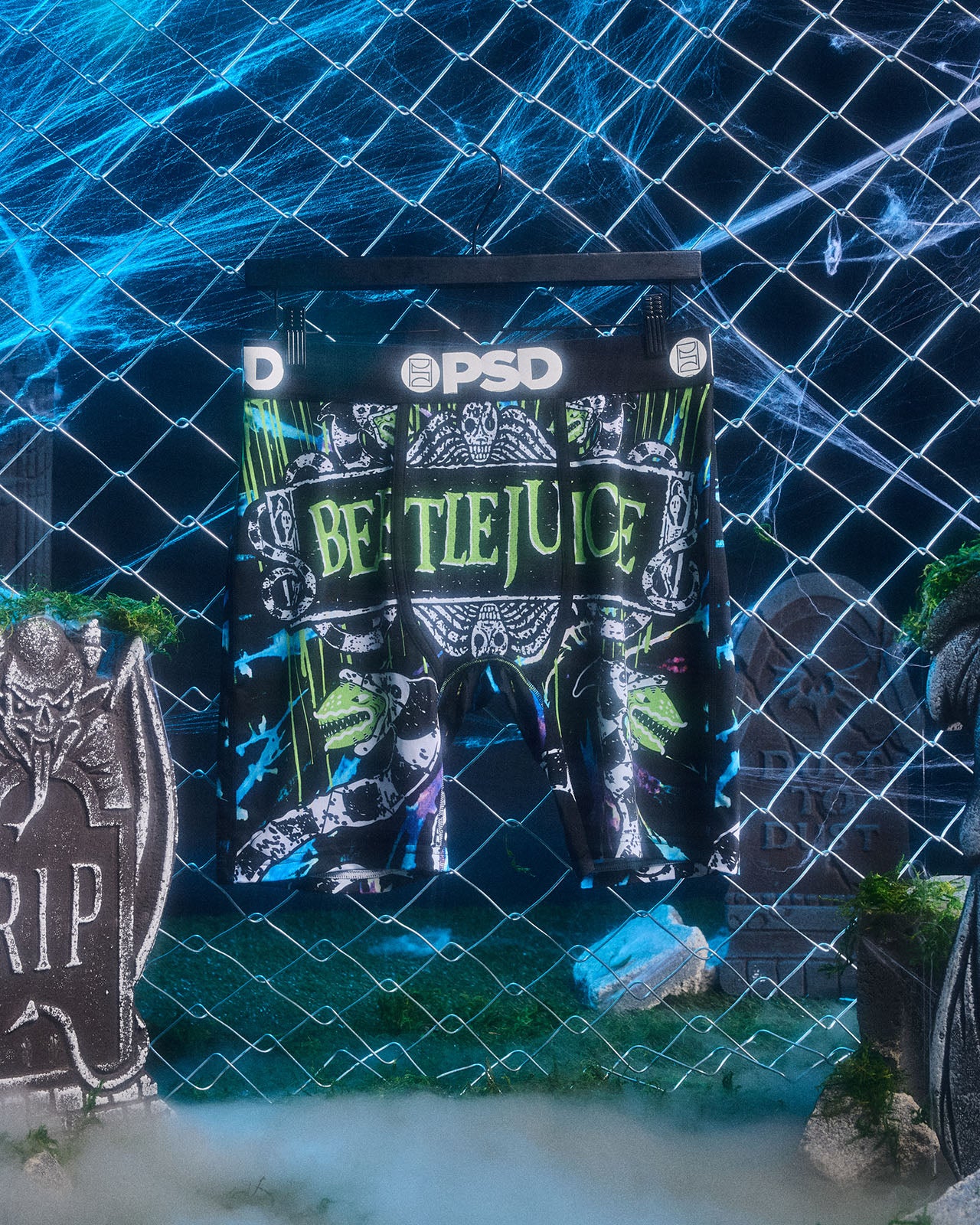 Beetlejuice - Sandworms | Standard Length | PSD®